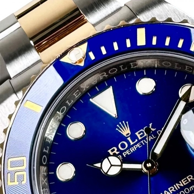 2017 Blue Rolex Submariner Ref. 116613 | Ermitage Jewelers